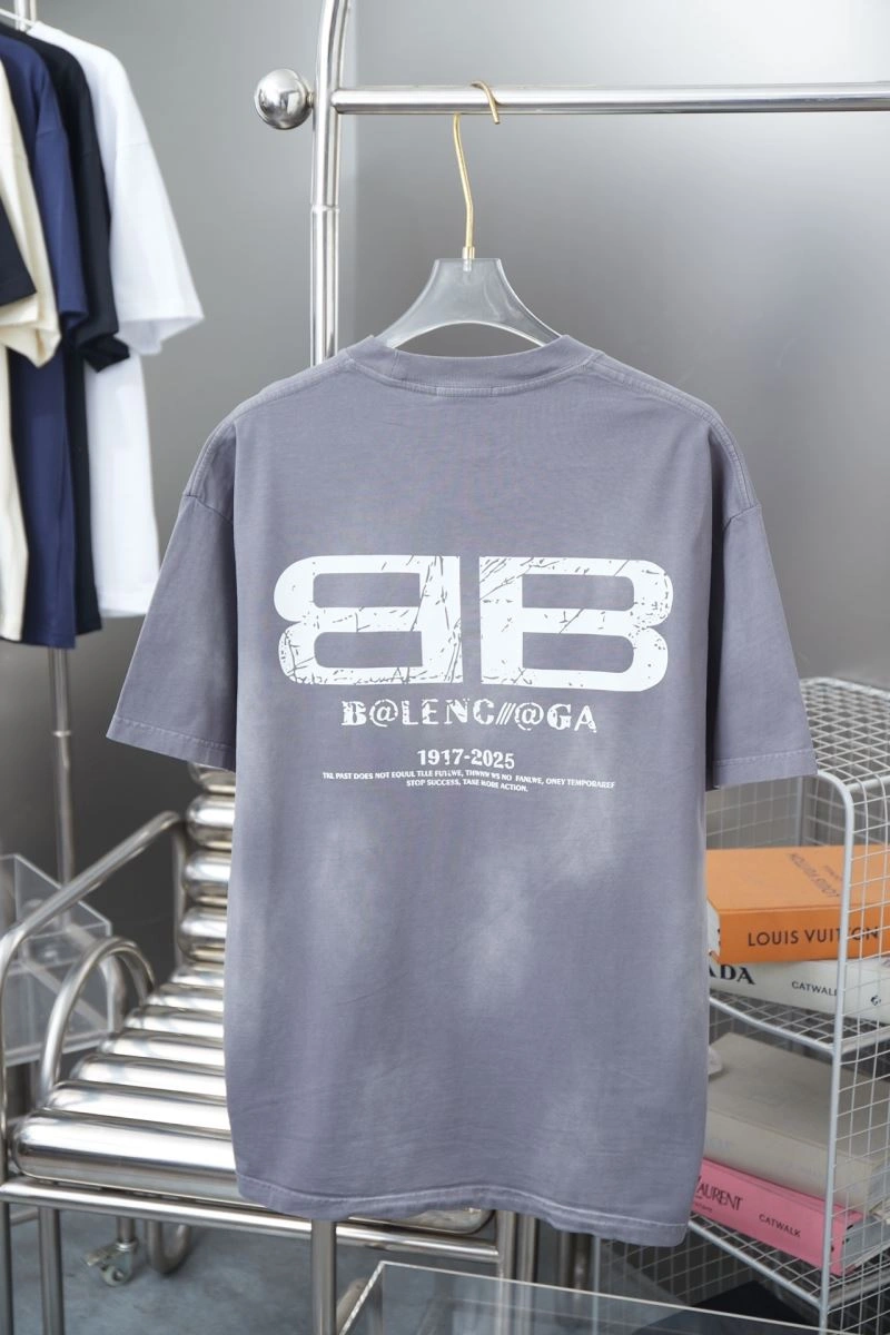 High accuracy Balenciaga T-Shirts