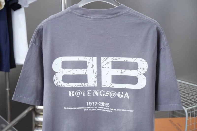 High accuracy Balenciaga T-Shirts