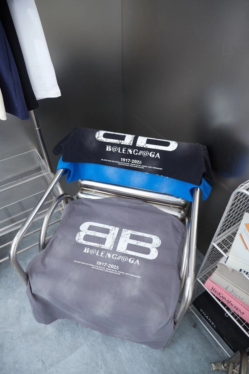 High accuracy Balenciaga T-Shirts
