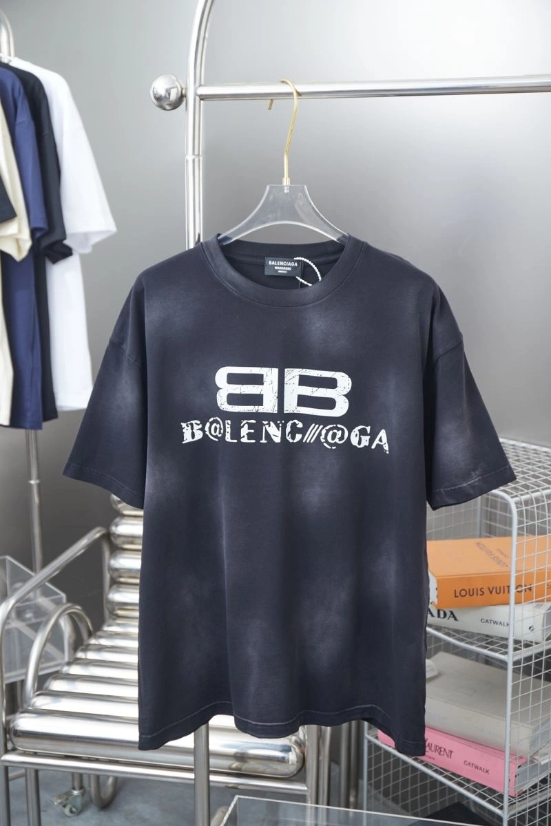 Balenciaga T-Shirts