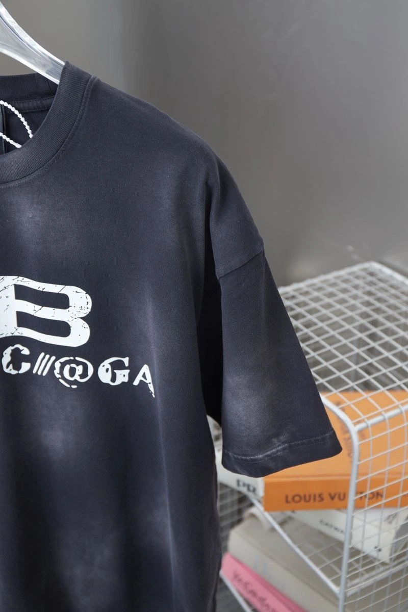 Balenciaga T-Shirts
