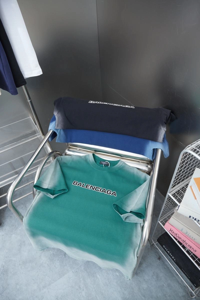 Economical Balenciaga T-Shirts