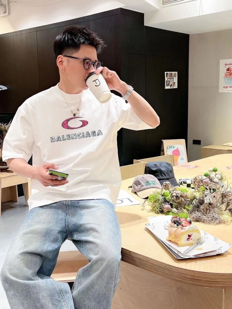 Brand-authenticated Balenciaga T-Shirts
