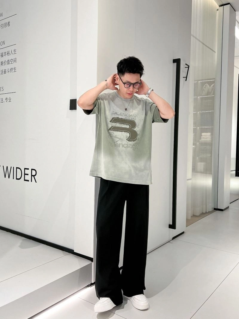 Factory-made Balenciaga T-Shirts