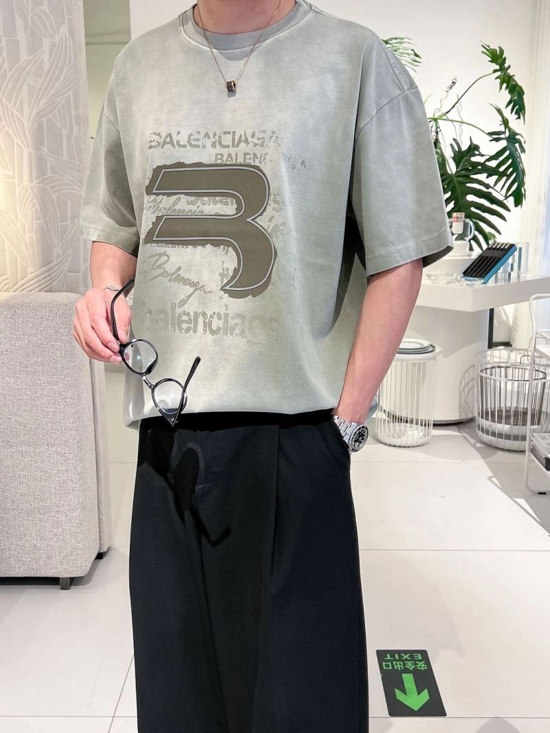 Factory-made Balenciaga T-Shirts