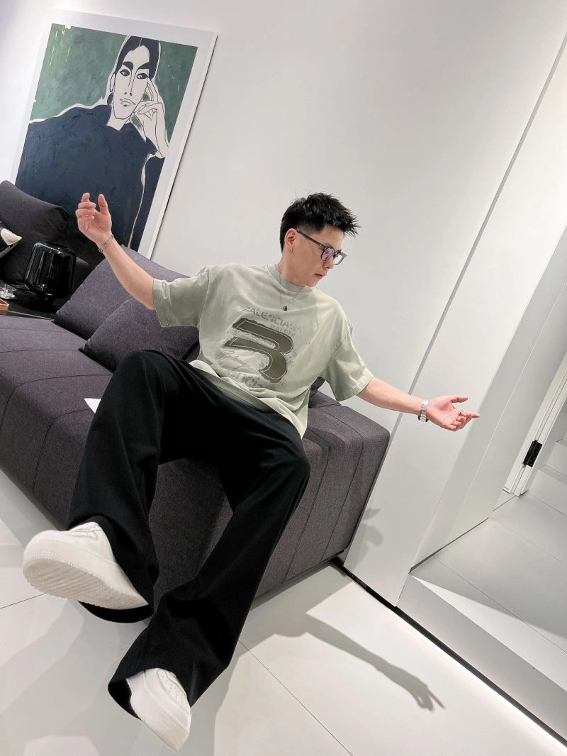 Factory-made Balenciaga T-Shirts