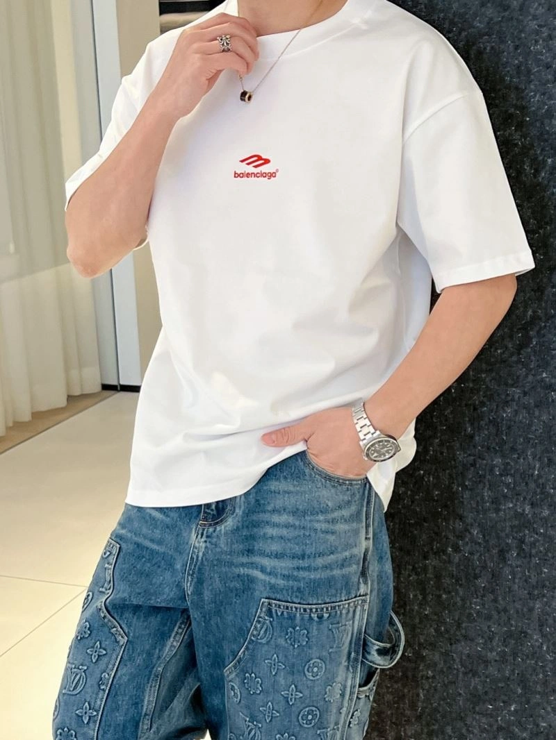 Reasonably priced Balenciaga T-Shirts