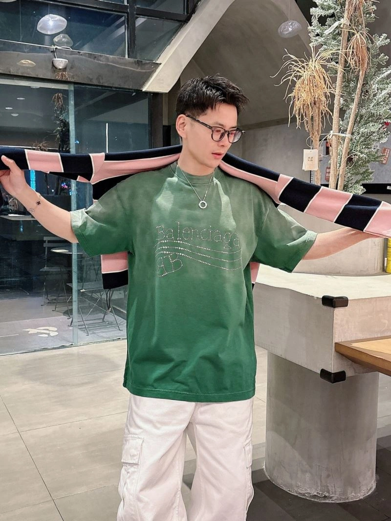 Discounted Balenciaga T-Shirts