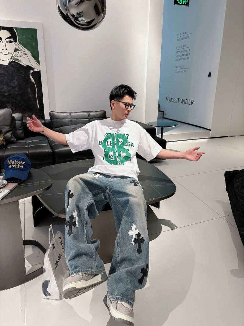 Inexpensive Balenciaga T-Shirts
