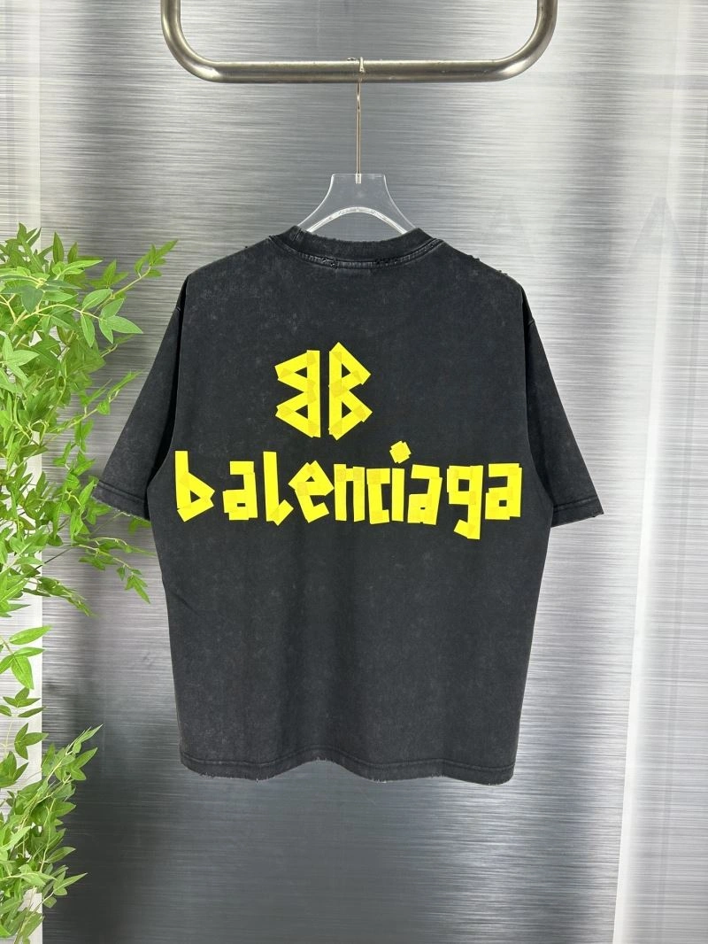 Value-priced Balenciaga T-Shirts