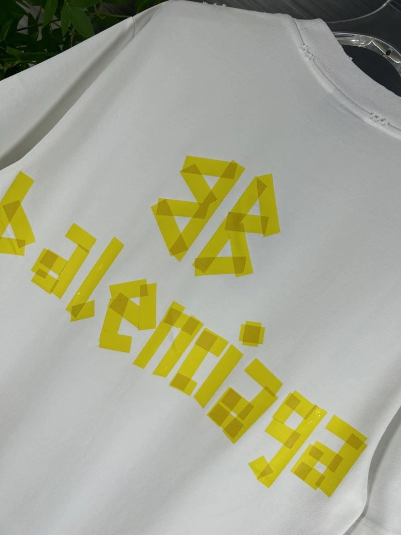 Low-cost Balenciaga T-Shirts