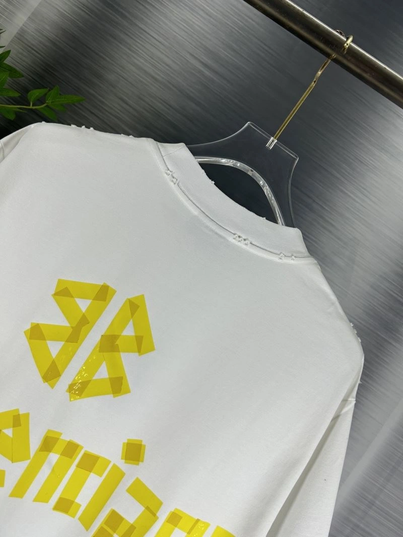 Low-cost Balenciaga T-Shirts