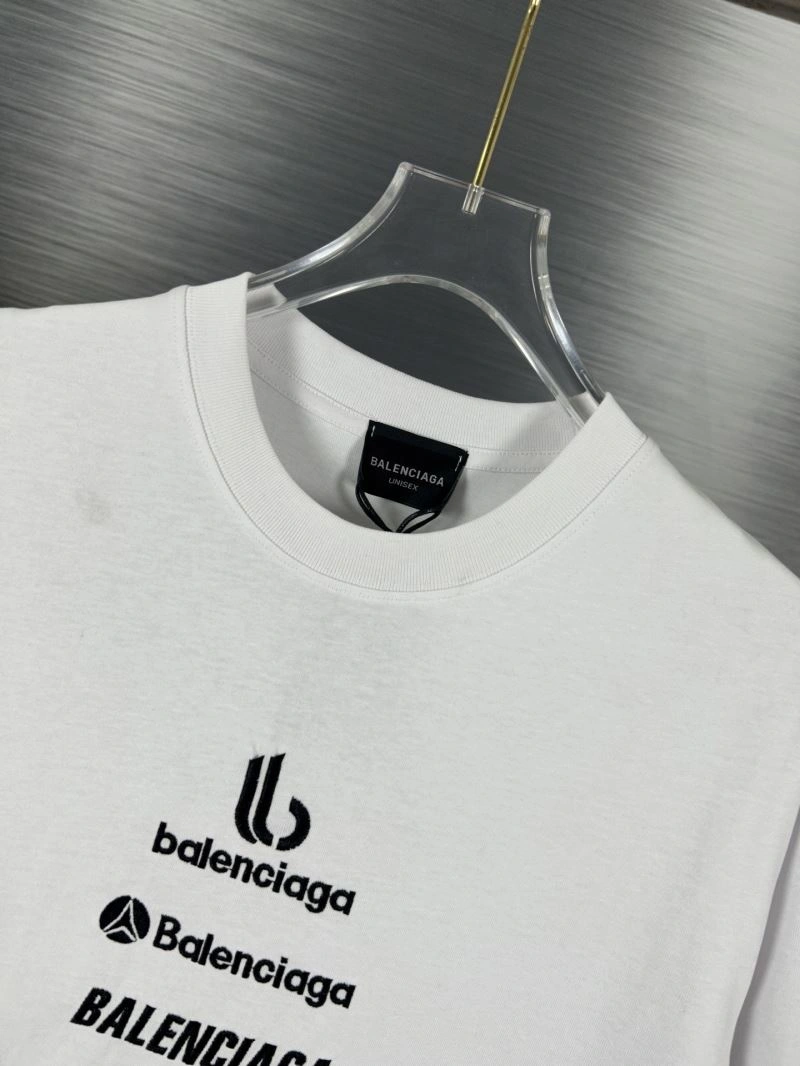 Low-cost Balenciaga T-Shirts