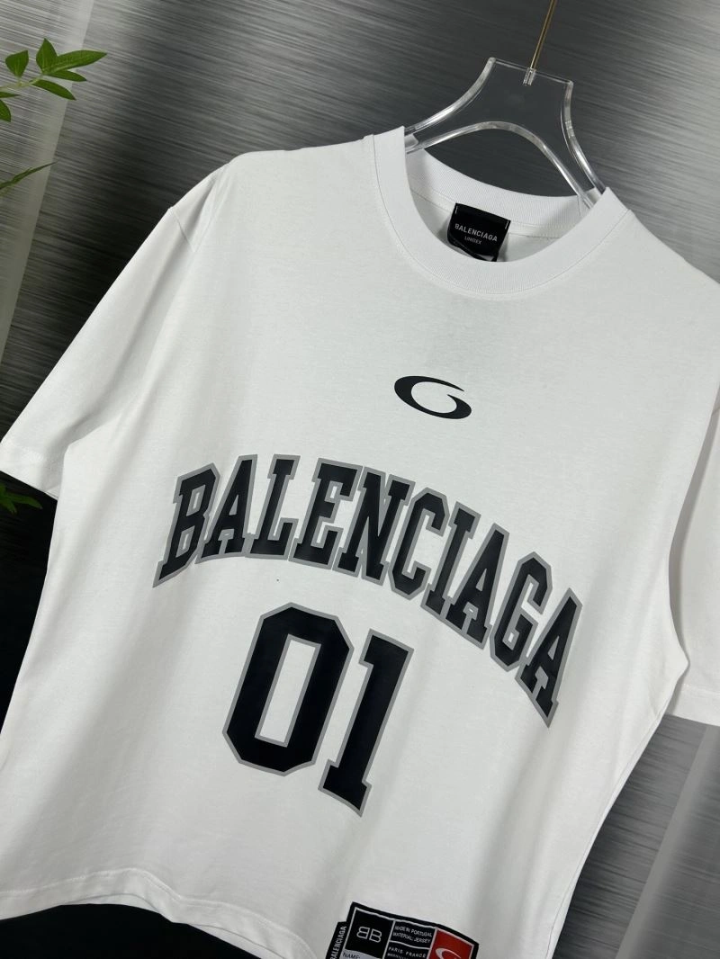 High accuracy Balenciaga T-Shirts