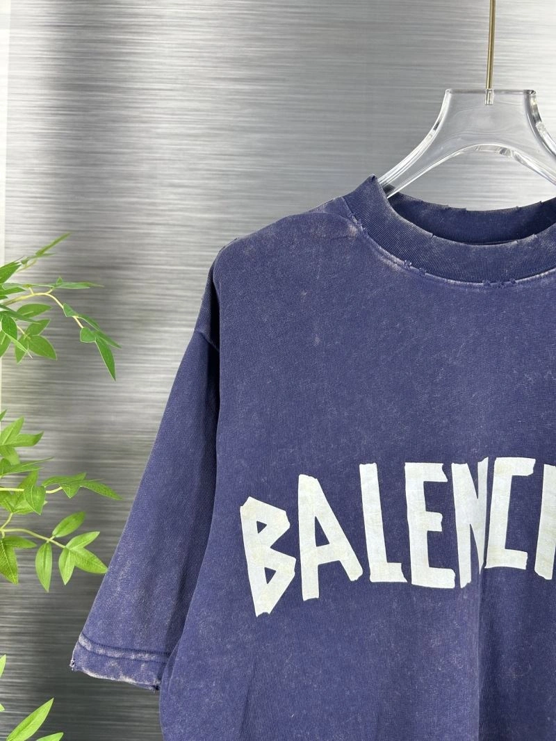 Bargain Balenciaga T-Shirts