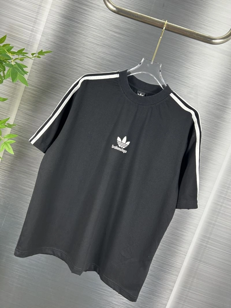 Accurate model Balenciaga T-Shirts