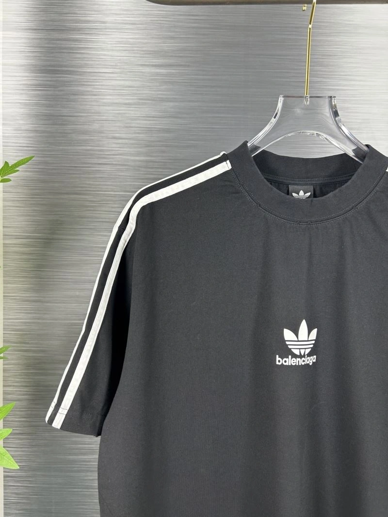 Accurate model Balenciaga T-Shirts