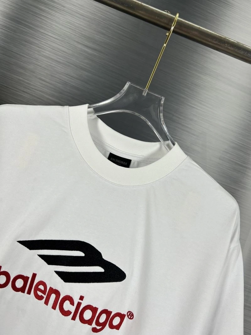 Accurate model Balenciaga T-Shirts