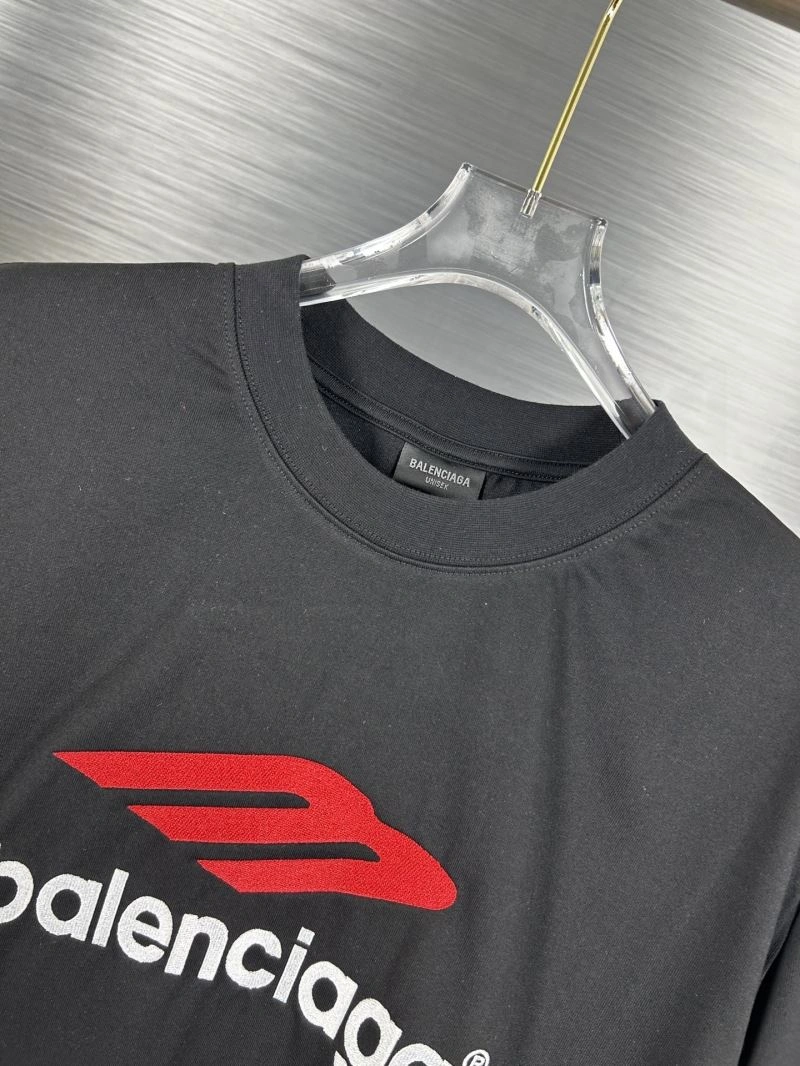 Indistinguishable Balenciaga T-Shirts