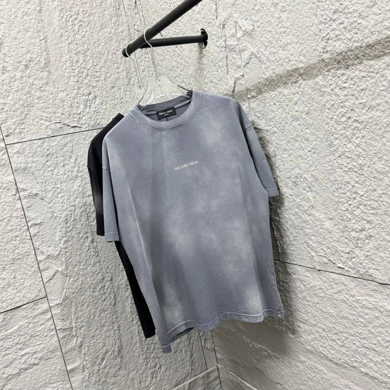 Discounted Balenciaga T-Shirts