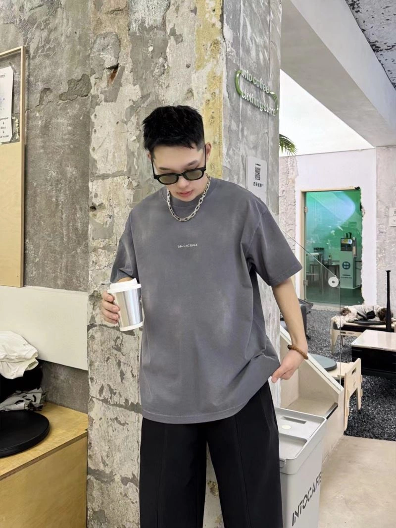 Discounted Balenciaga T-Shirts