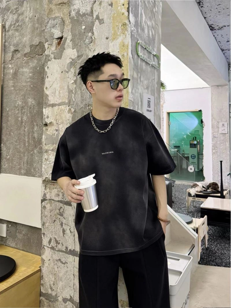 Value-priced Balenciaga T-Shirts