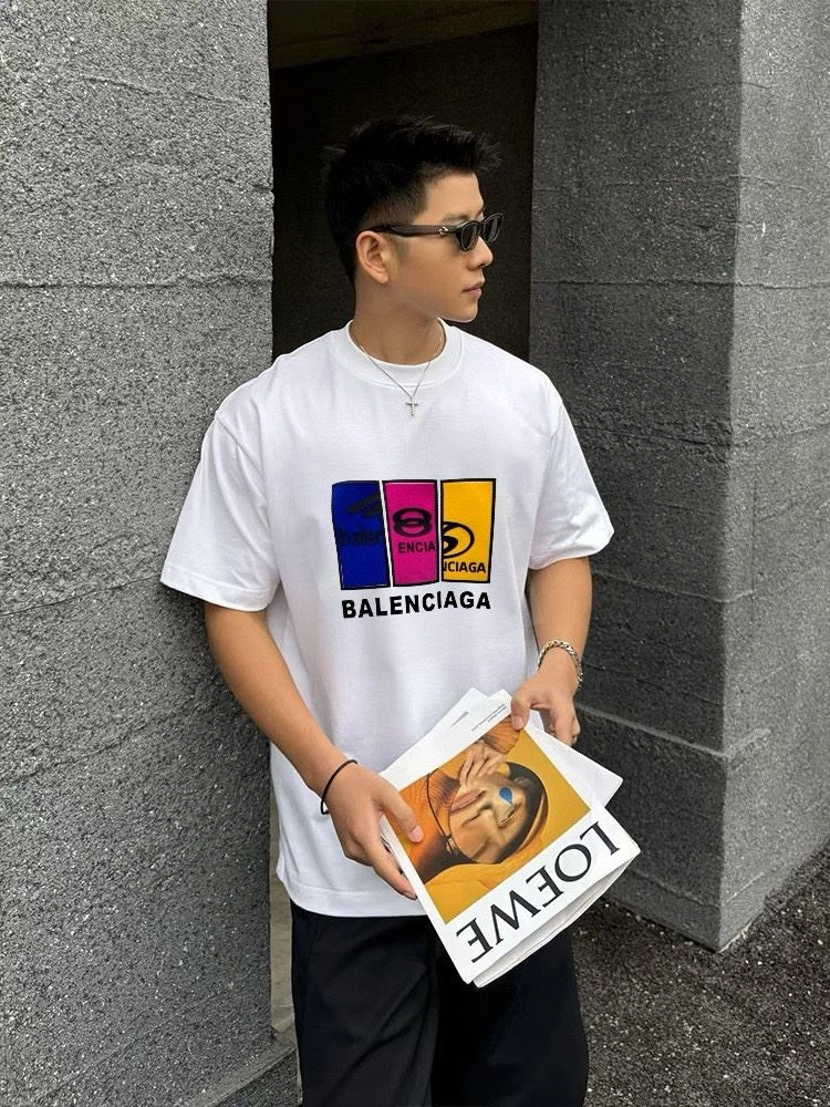 Inexpensive Balenciaga T-Shirts
