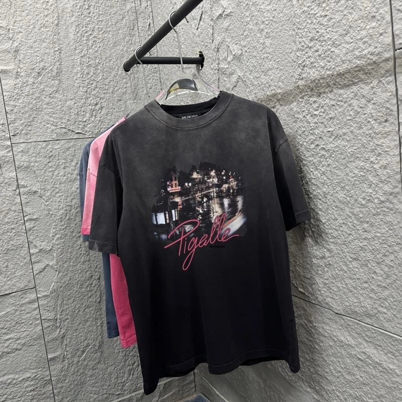 Low-cost Balenciaga T-Shirts