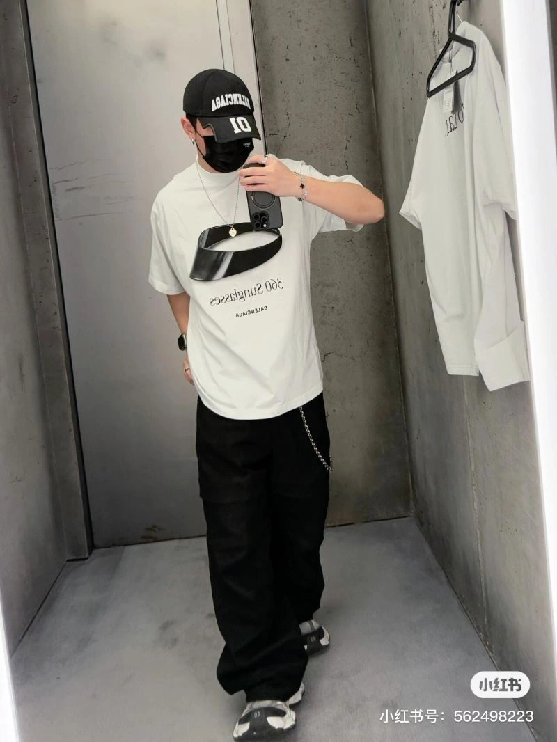Affordable Balenciaga T-Shirts