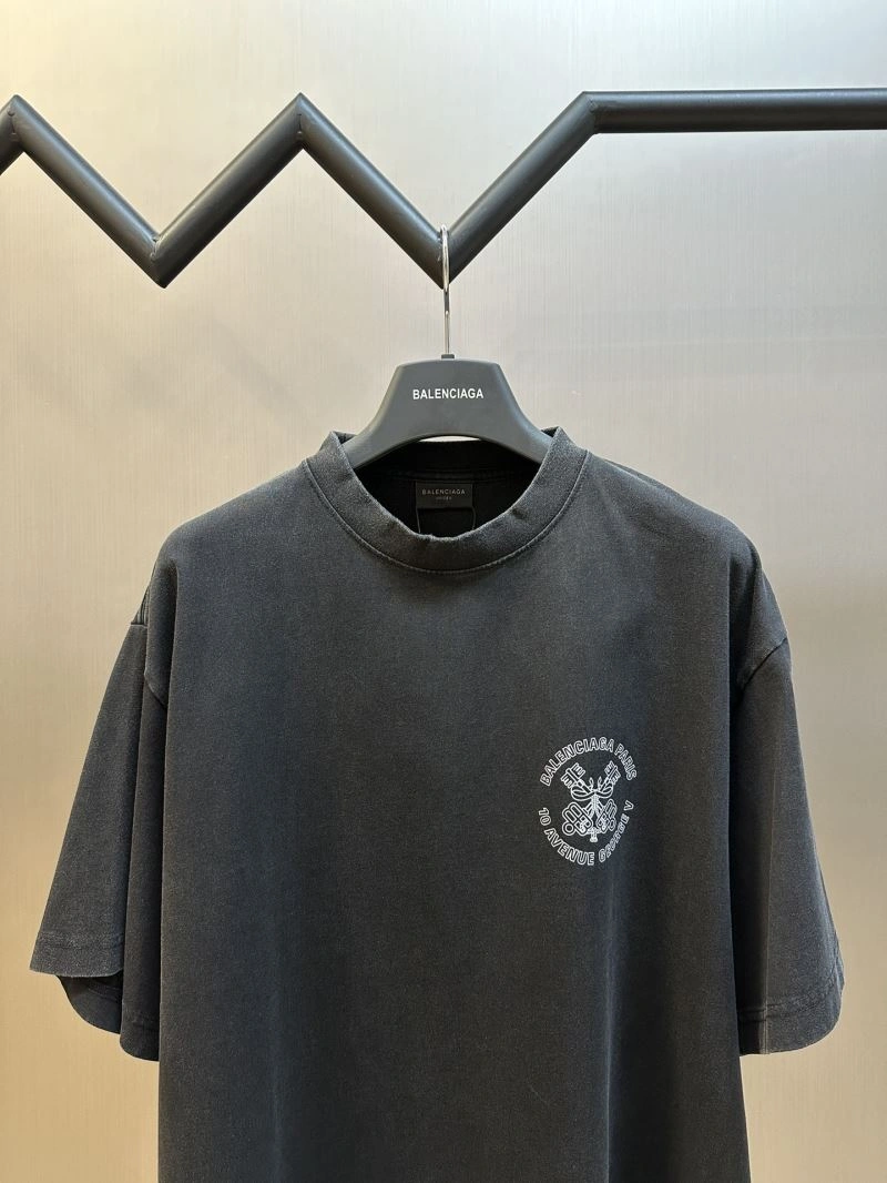 Bargain Balenciaga T-Shirts