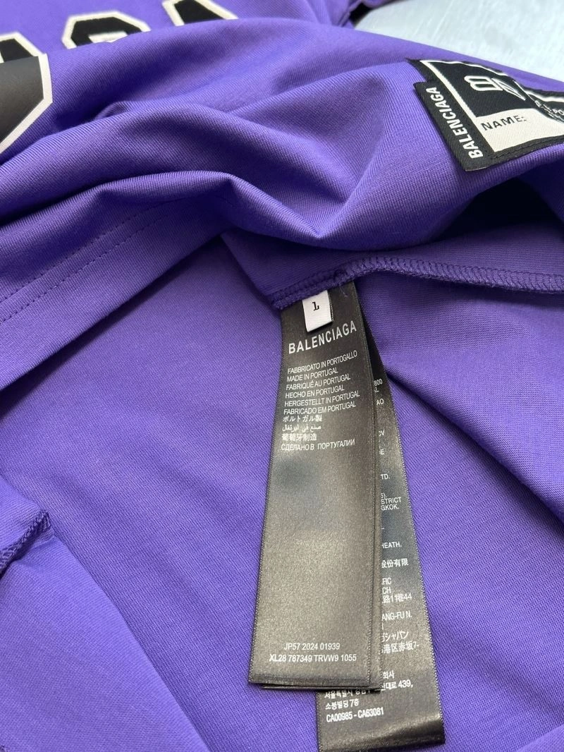 Reasonably priced Balenciaga T-Shirts