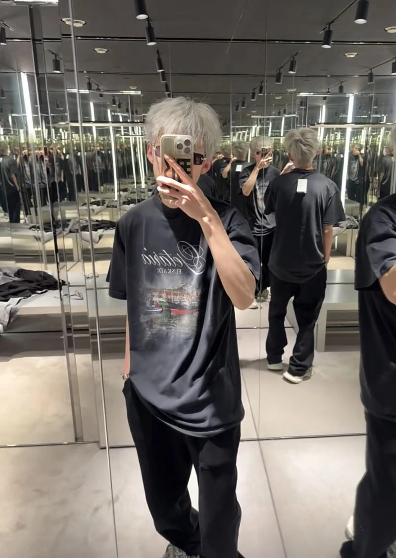 Legit Balenciaga T-Shirts