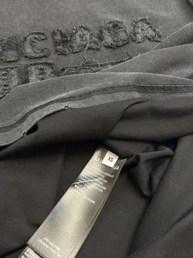 Low-cost Balenciaga T-Shirts