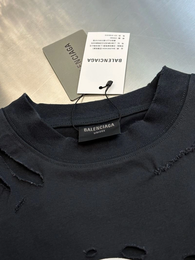 Bargain Balenciaga T-Shirts