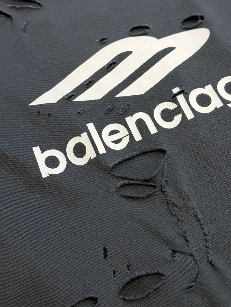 Bargain Balenciaga T-Shirts