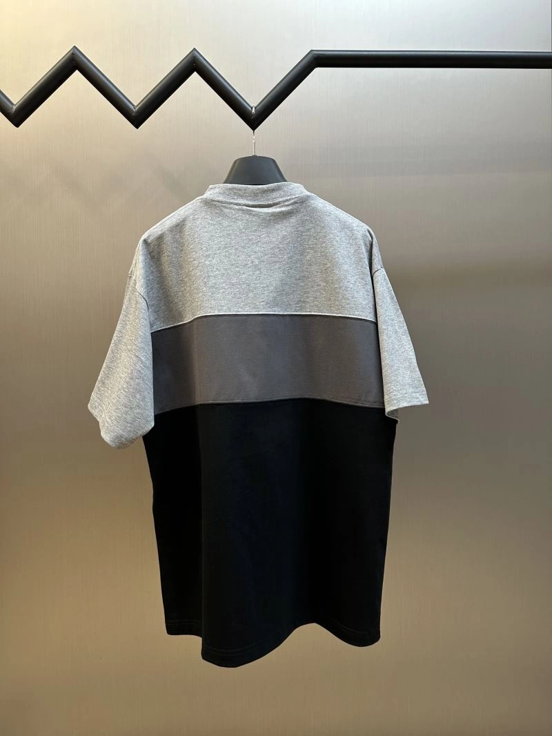 Accurate model Balenciaga T-Shirts