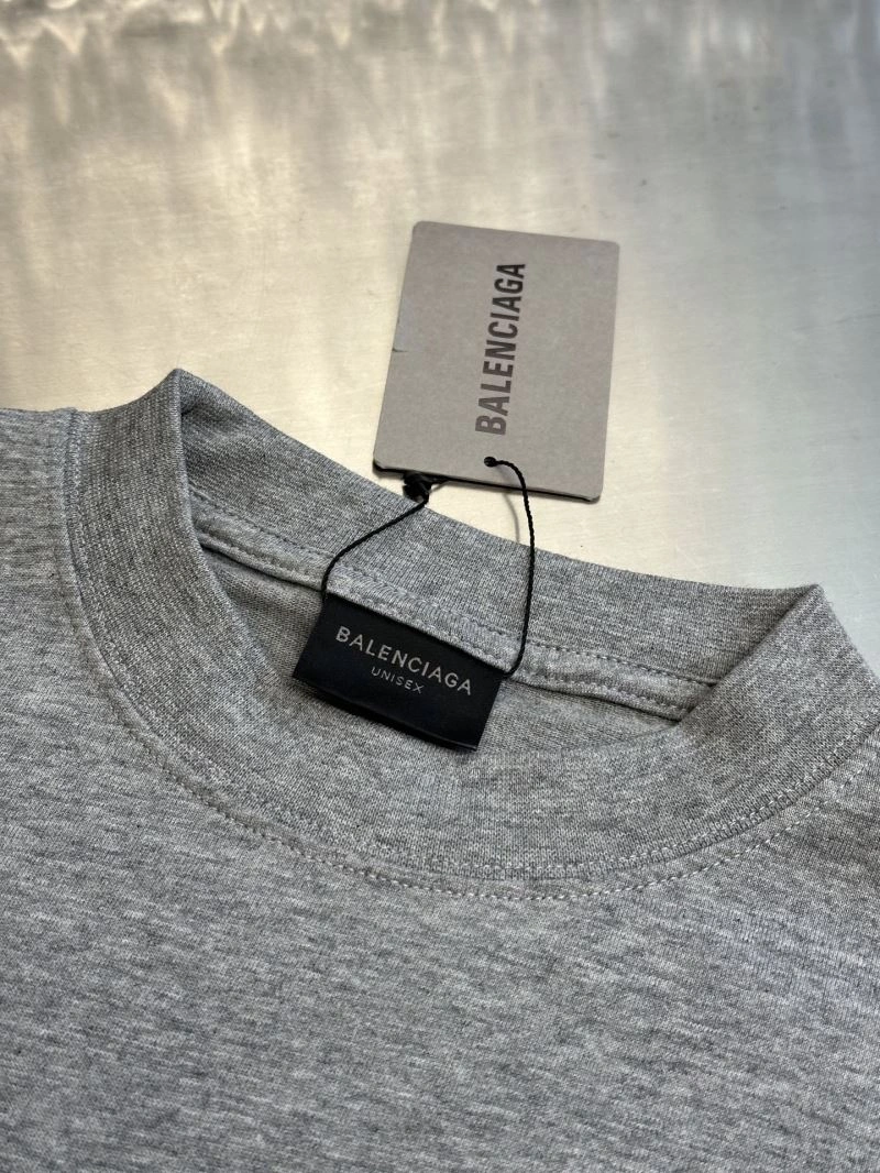 Accurate model Balenciaga T-Shirts