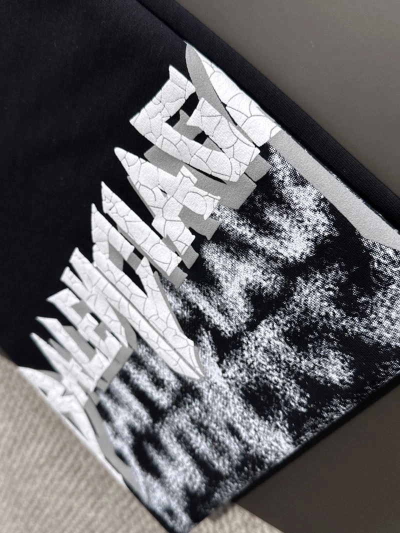 Bargain Balenciaga T-Shirts