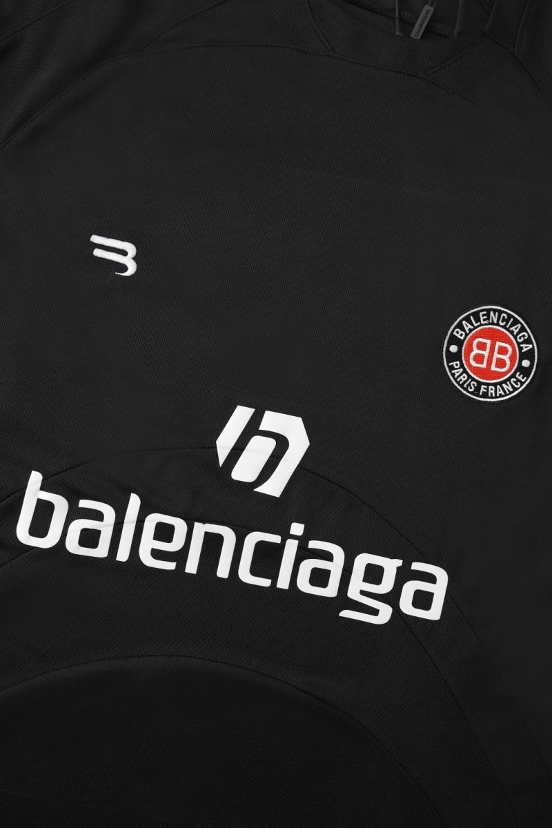 Exact replica Balenciaga T-Shirts