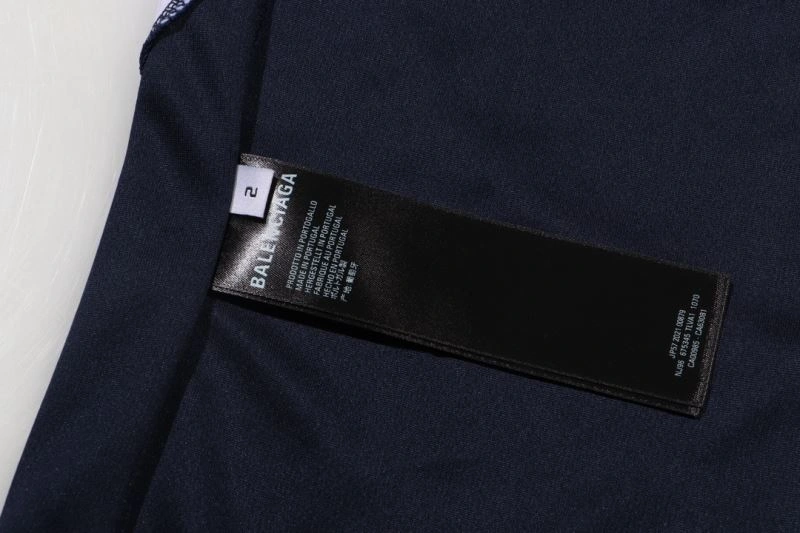 Bargain Balenciaga T-Shirts