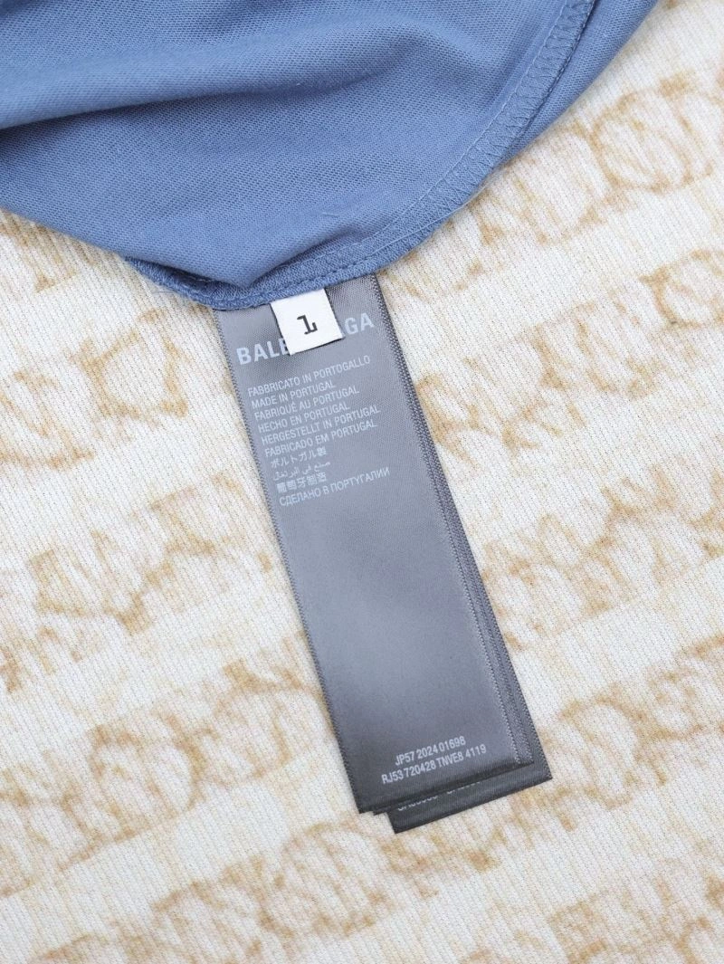 Indistinguishable Balenciaga T-Shirts