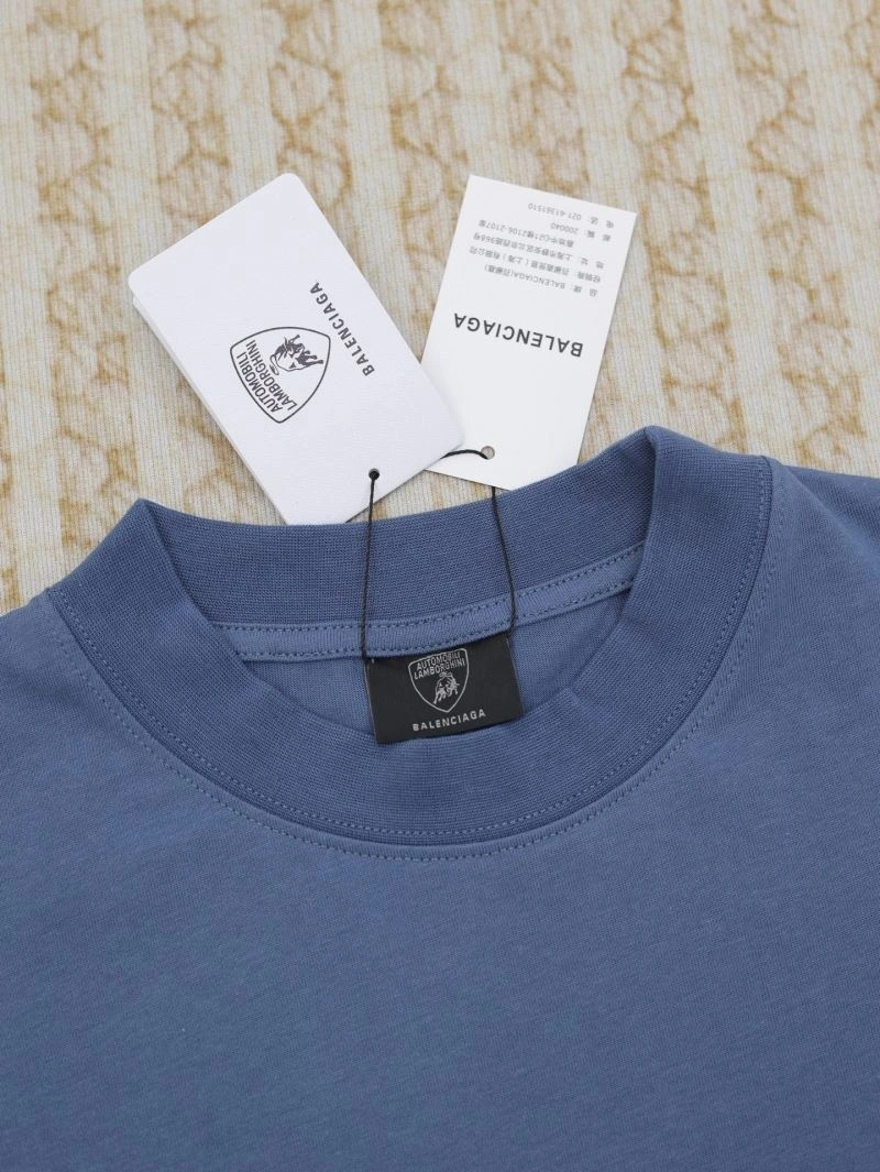 Indistinguishable Balenciaga T-Shirts