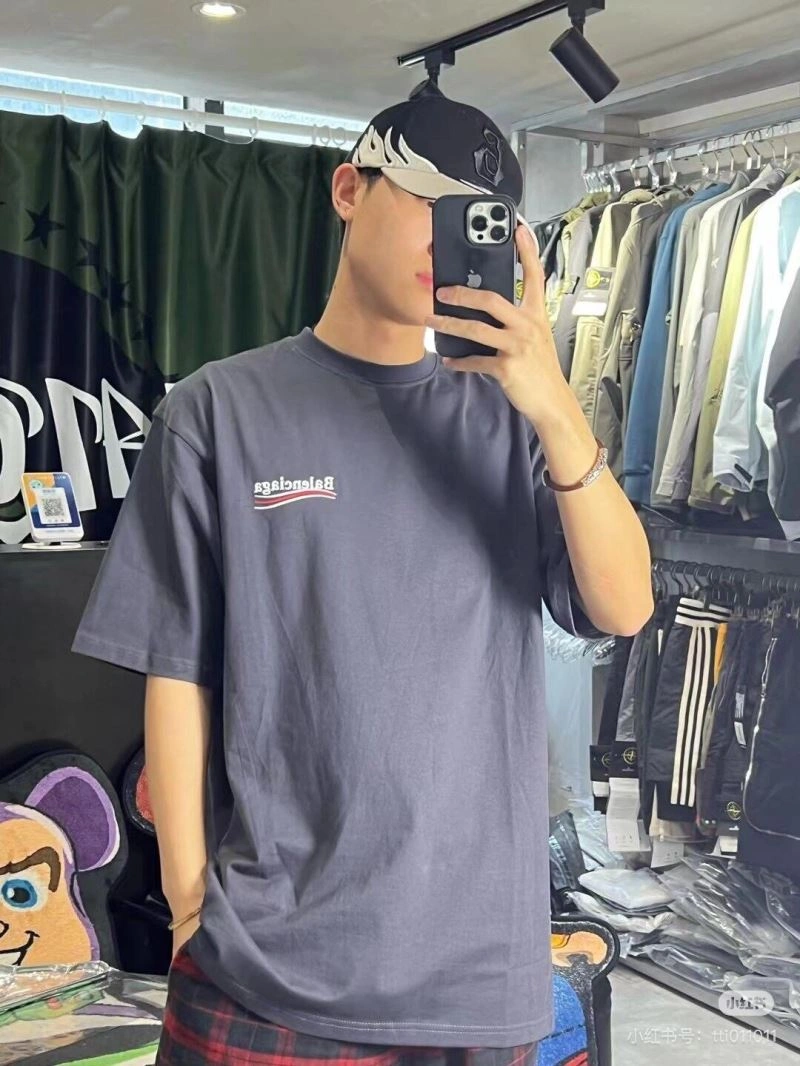 High fidelity Balenciaga T-Shirts