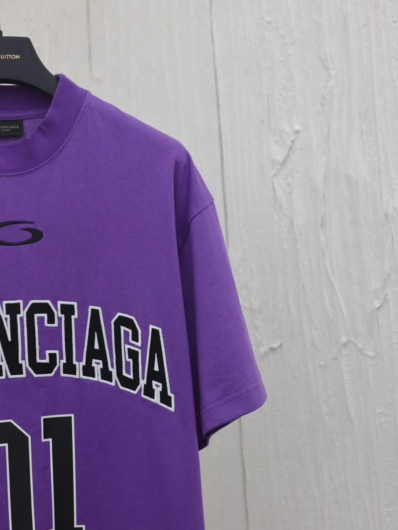 High accuracy Balenciaga T-Shirts