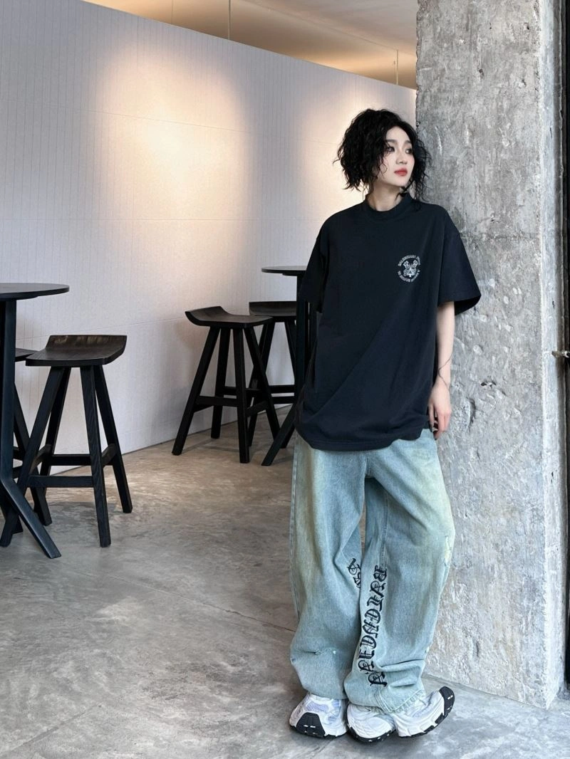 Indistinguishable Balenciaga T-Shirts