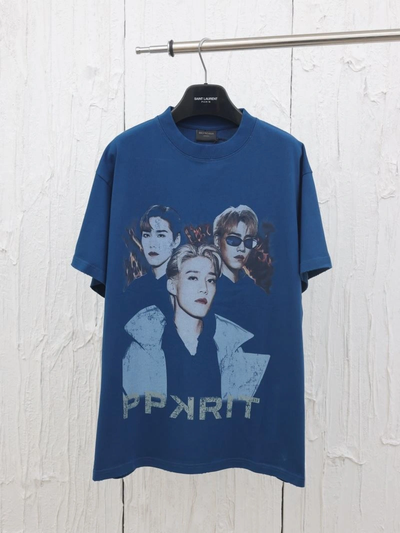 Balenciaga T-Shirts