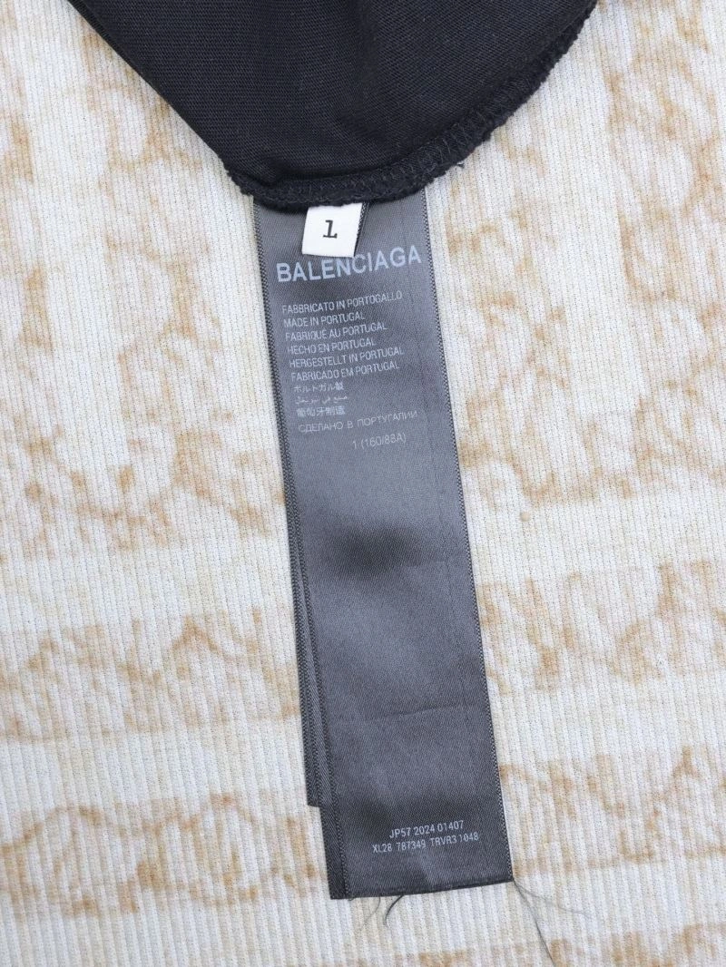 Inexpensive Balenciaga T-Shirts