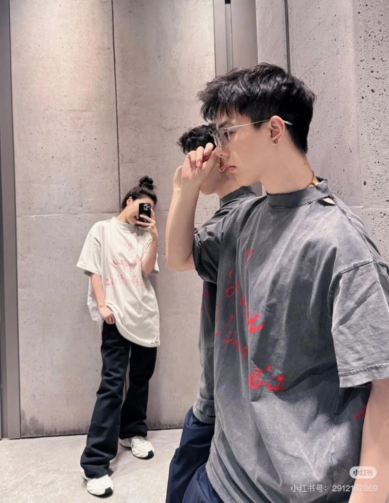 1:1 copy Balenciaga T-Shirts