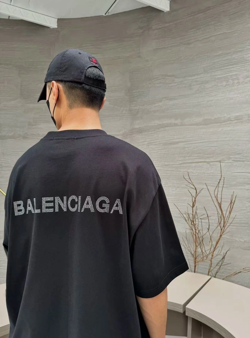 Low-cost Balenciaga T-Shirts