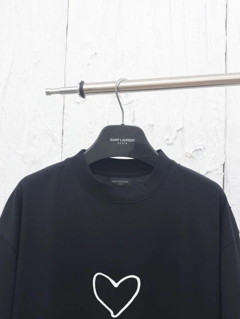 Bargain Balenciaga T-Shirts